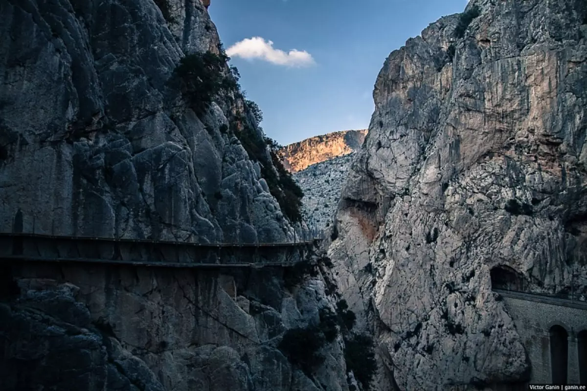 Dixwazin nervên xwe bişkînin? Caminito del rey 12712_9