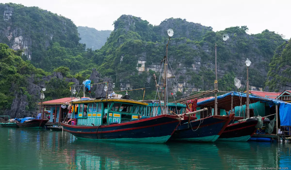 Halong Bucht a Vietnam