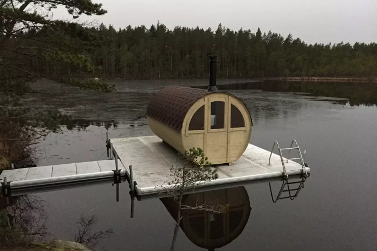 Més a prop de la natura: l'hotel més fàcil (si no per dir, primitiu) al bosc 2234_6