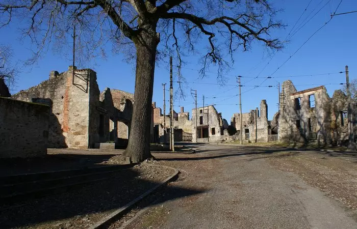 10 Amazing Ghost városok, amelyek ma nagyon léteznek 2327_9