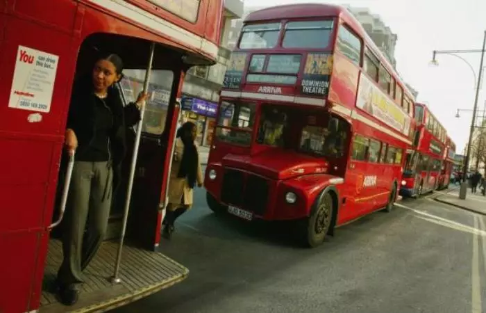 Why in England it is 2-storey red buses 2360_1