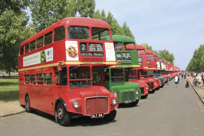 Varför i England är det 2-vånings röda bussar 2360_5