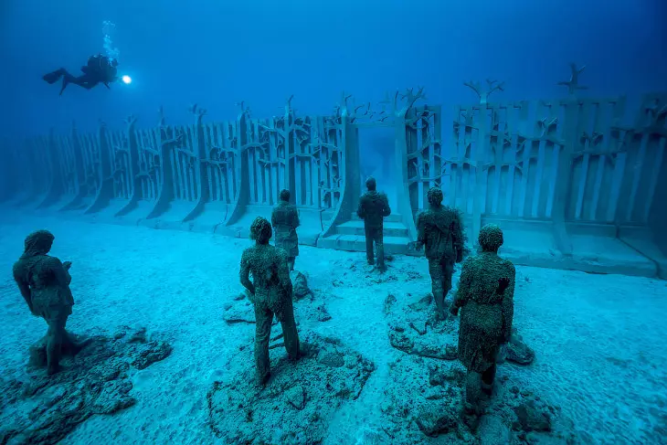 Pêşîn li Ewropa Underwater Museum Atlantico 2498_1