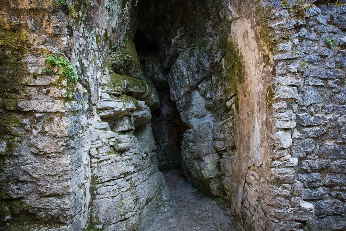 Santo Stefano Monastery 2900_2