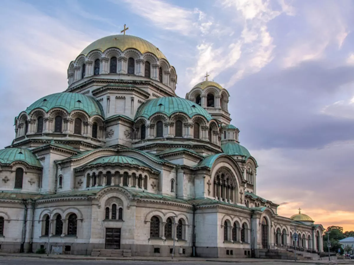 Turistler onları dolduruncaya kadar ziyaret edilmesi gereken yerler 3761_4