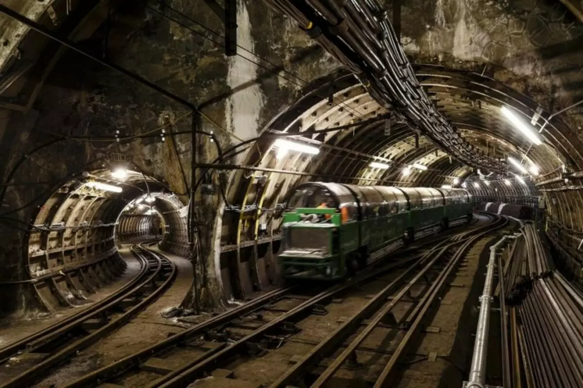 Utflukt i London Underground Postal Railway 4163_10