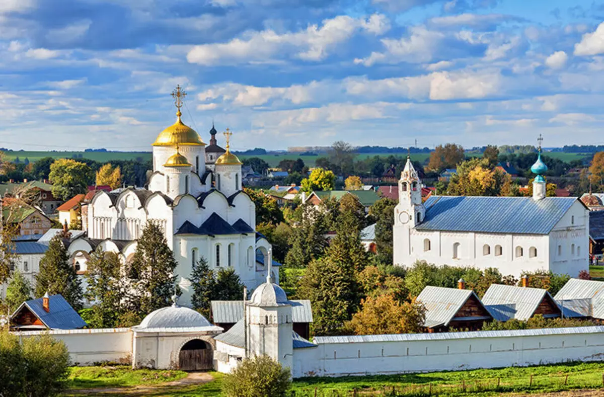 Ki sa ki wè ak fè nan Suzdal 4240_1