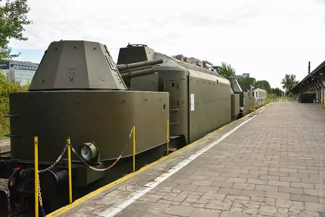 Ekupedzisira kuWarsaw Railway Museum