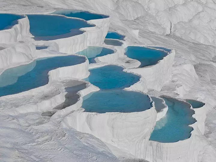 Eseesega masani: Transvertine Terraces mai le lalolagi atoa 4382_1