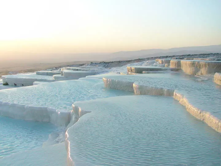 Eseesega masani: Transvertine Terraces mai le lalolagi atoa 4382_6