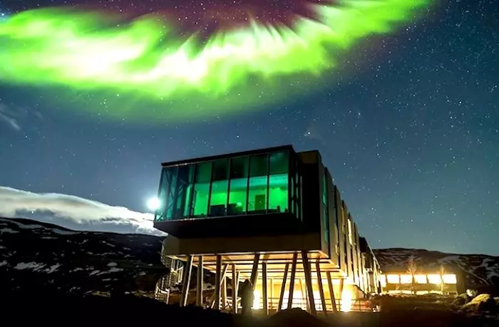 Loogu talagalay dadka jecel ciidaha adag: hudheel lagu dhisay volcano ee Iceland 4471_1