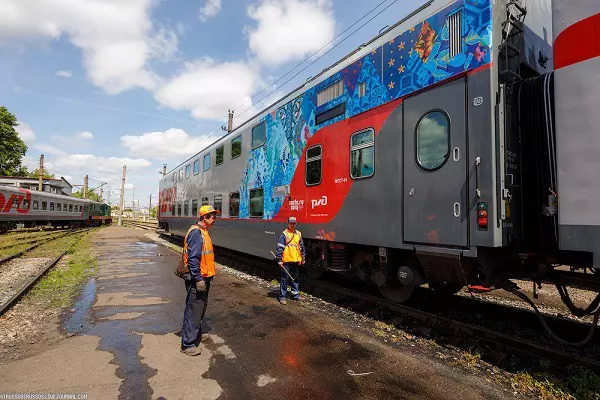 Testul de testare a unui tren cu două etaje Moscow - Trenul Kazan, călătoriile, Căile Ferate ruse, Rusia