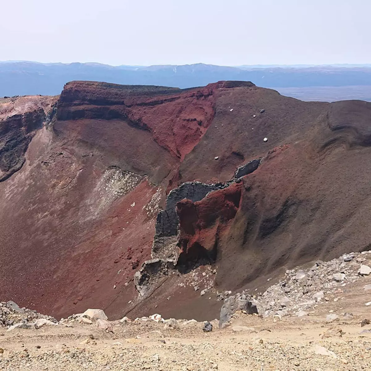 Volcanic crater yemhete zvese