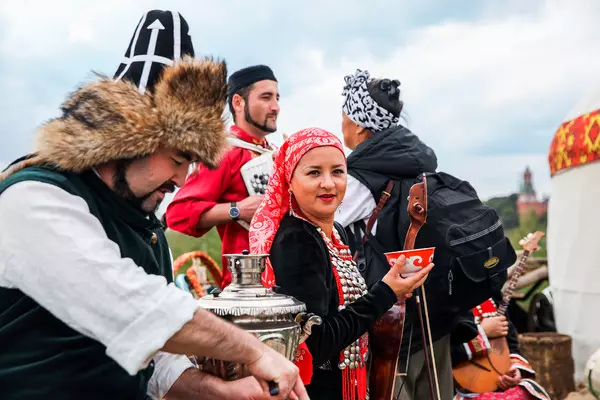 Medvedi, ruska Švica in Kumys: Zakaj turisti gredo v Bashkiria 7680_1