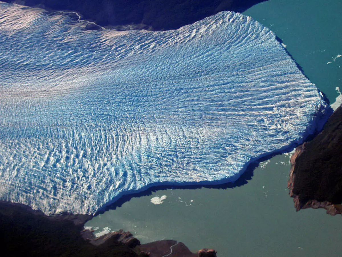 Mahali ya ajabu katika Argentina: Perito Moro Glacier. 7788_15