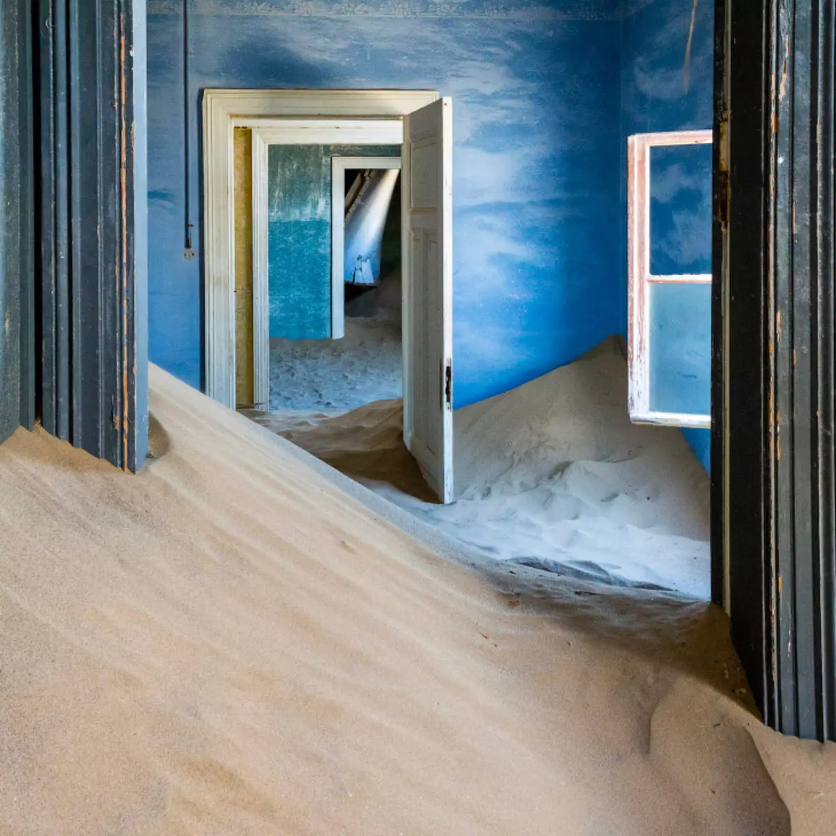 Kolmanskop: Mize-mize oswa vil la Sentespri 7791_1