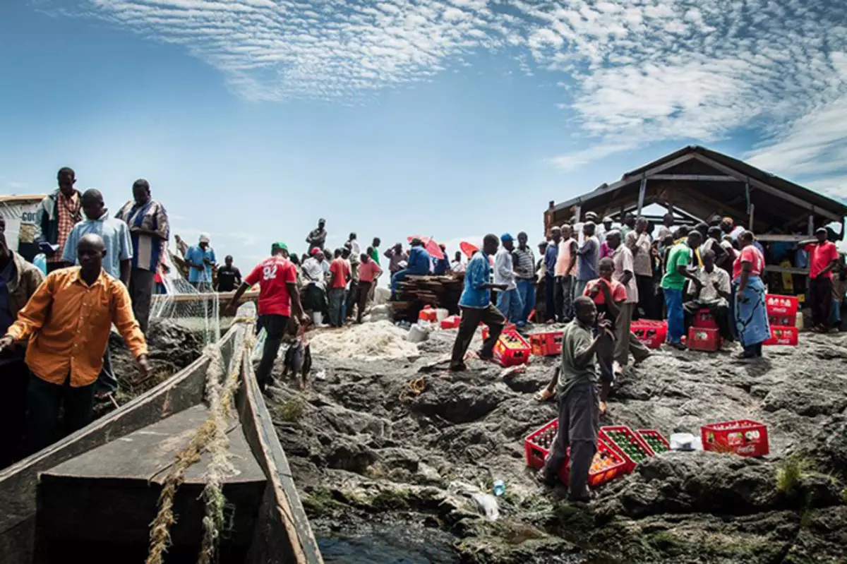 Lewe op die mees digbevolkte eiland in die wêreld 7795_4