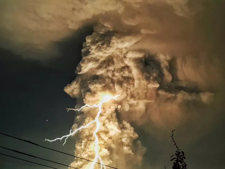 Talo Erupciones volcánicas en Filipinas. 8432_1