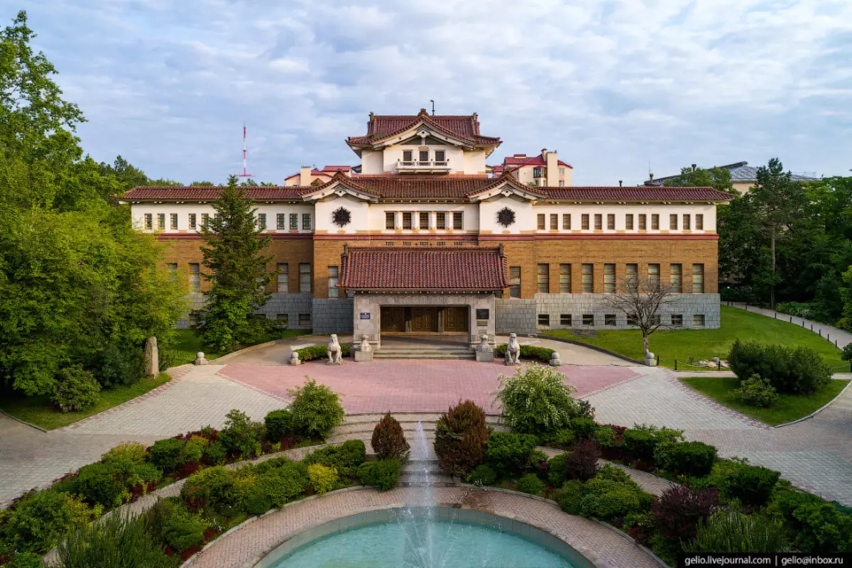 Sakhalinsk del sur desde una altura - una ciudad con un patrimonio japonés 8651_11