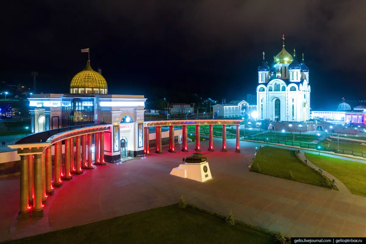 Sakhalinsk del sur desde una altura - una ciudad con un patrimonio japonés 8651_4