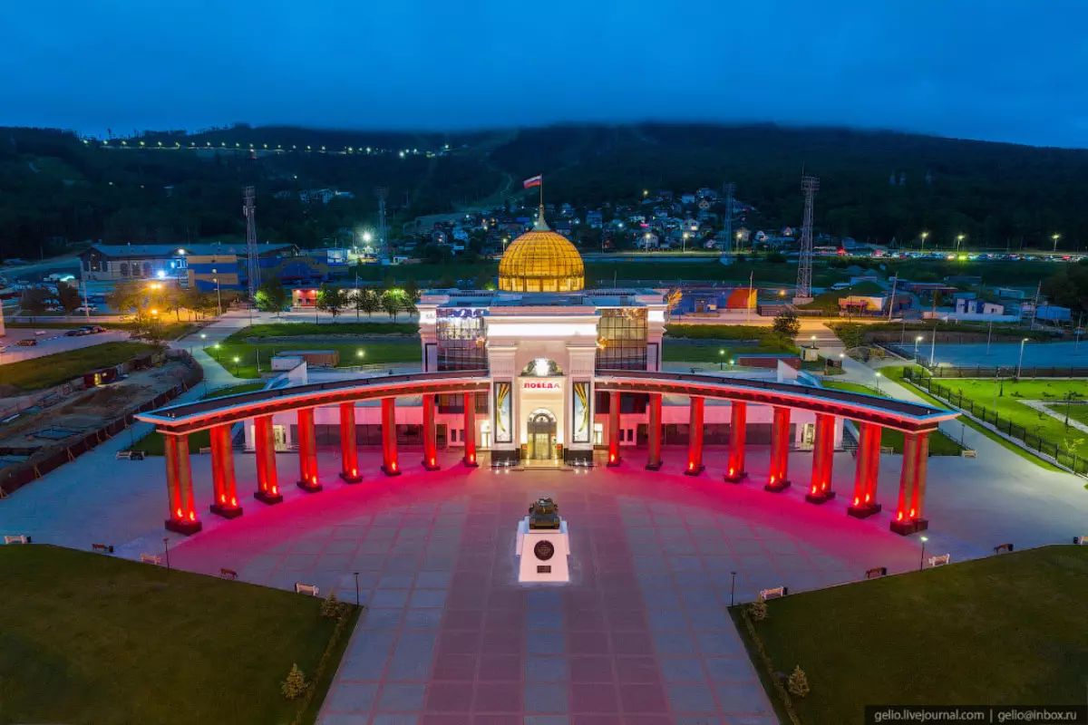 Sakhalinsk del sur desde una altura - una ciudad con un patrimonio japonés 8651_6