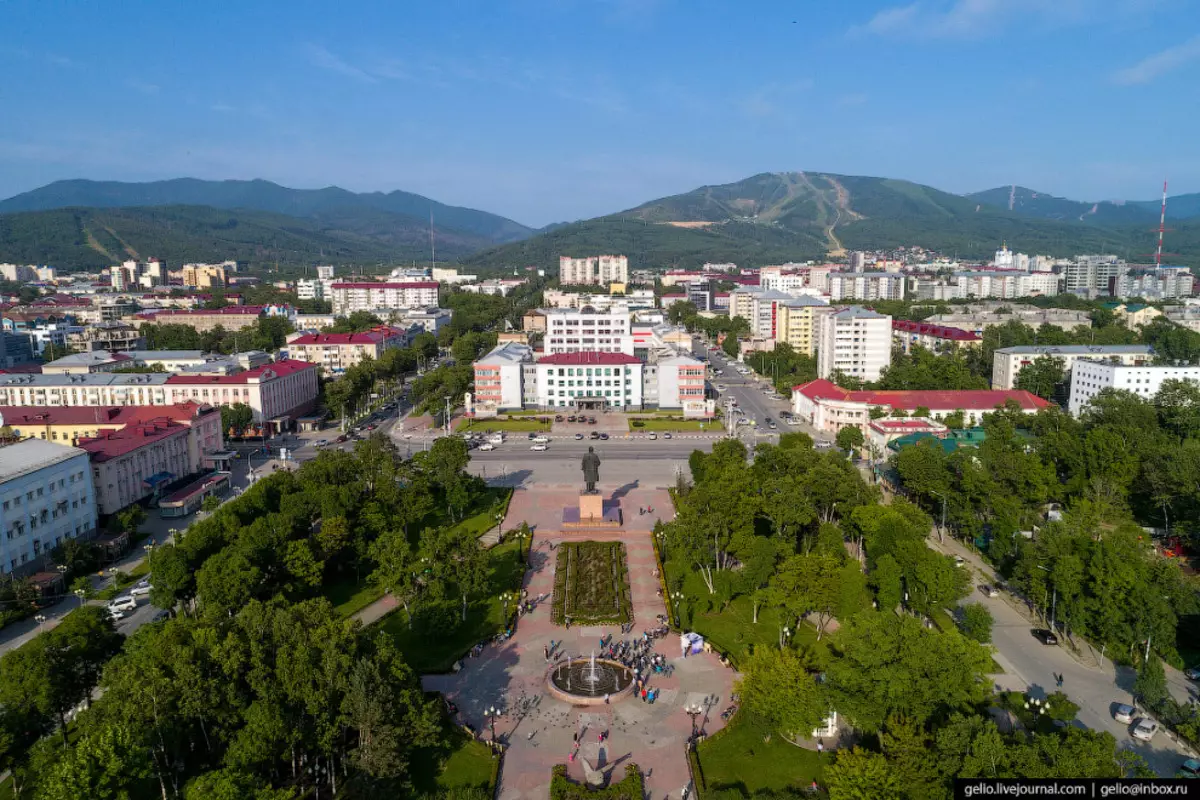 Sakhalinsk del sur desde una altura - una ciudad con un patrimonio japonés 8651_8