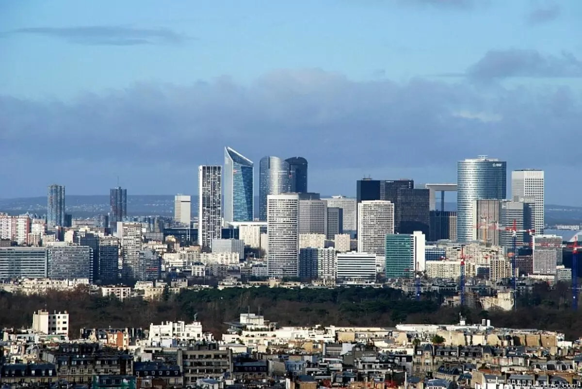 Útsýni yfir París frá hæð Eiffel turninum 8712_11