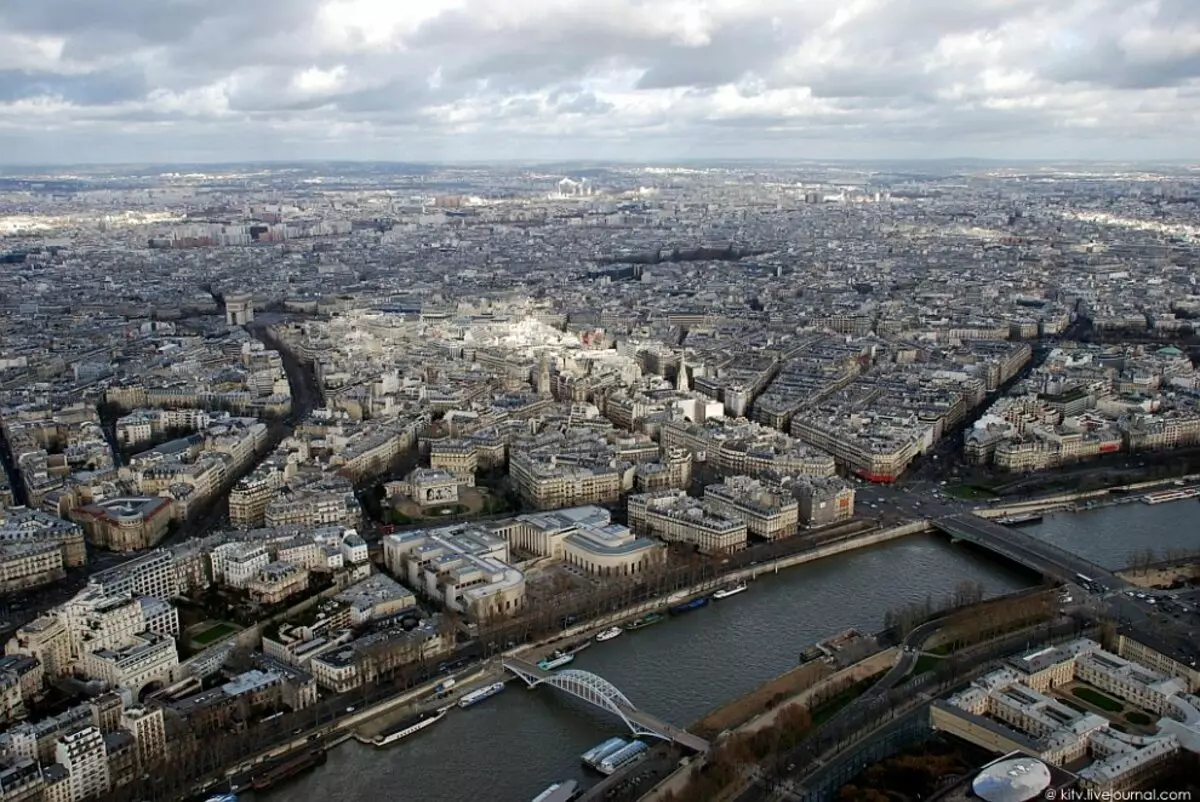 Vistas de París desde a altura da Torre Eiffel 8712_15