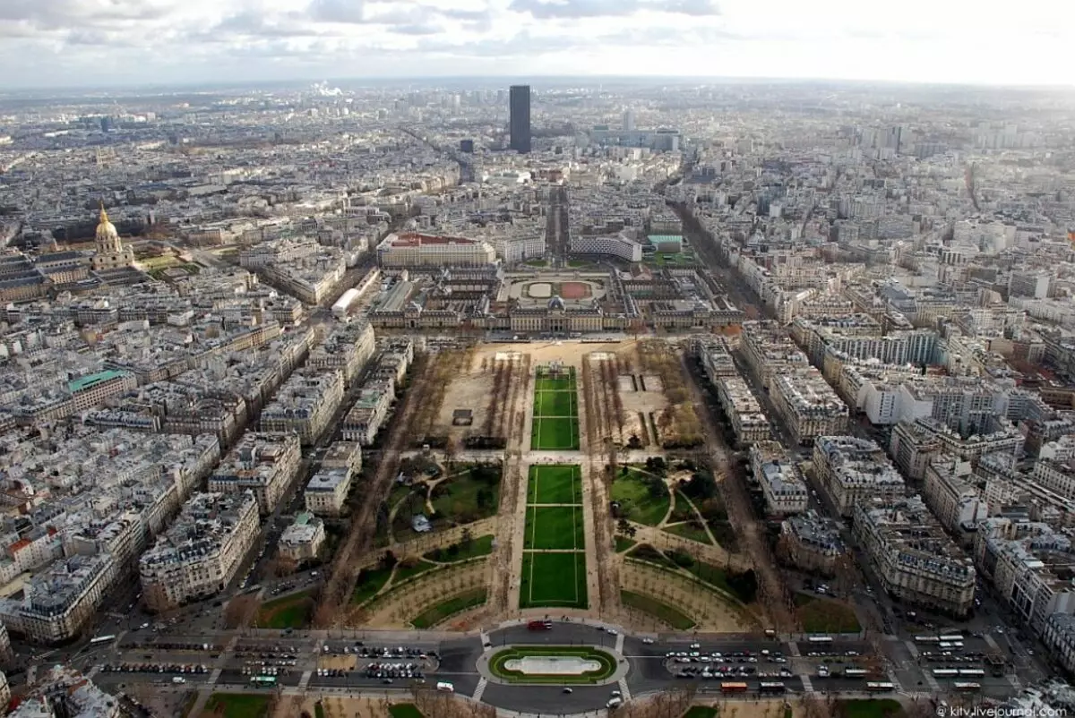 Vistas de París desde a altura da Torre Eiffel