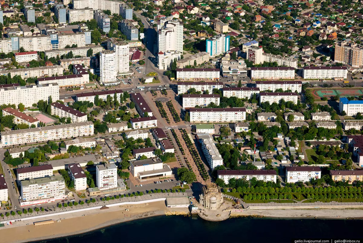 Novorossiysk en Gelendzhik van hoogte 8911_14