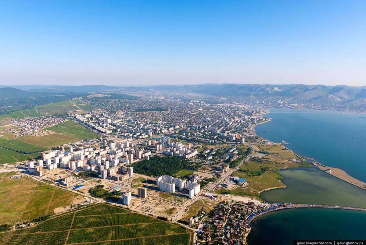 Novorossiysk en Gelendzhik van hoogte 8911_16