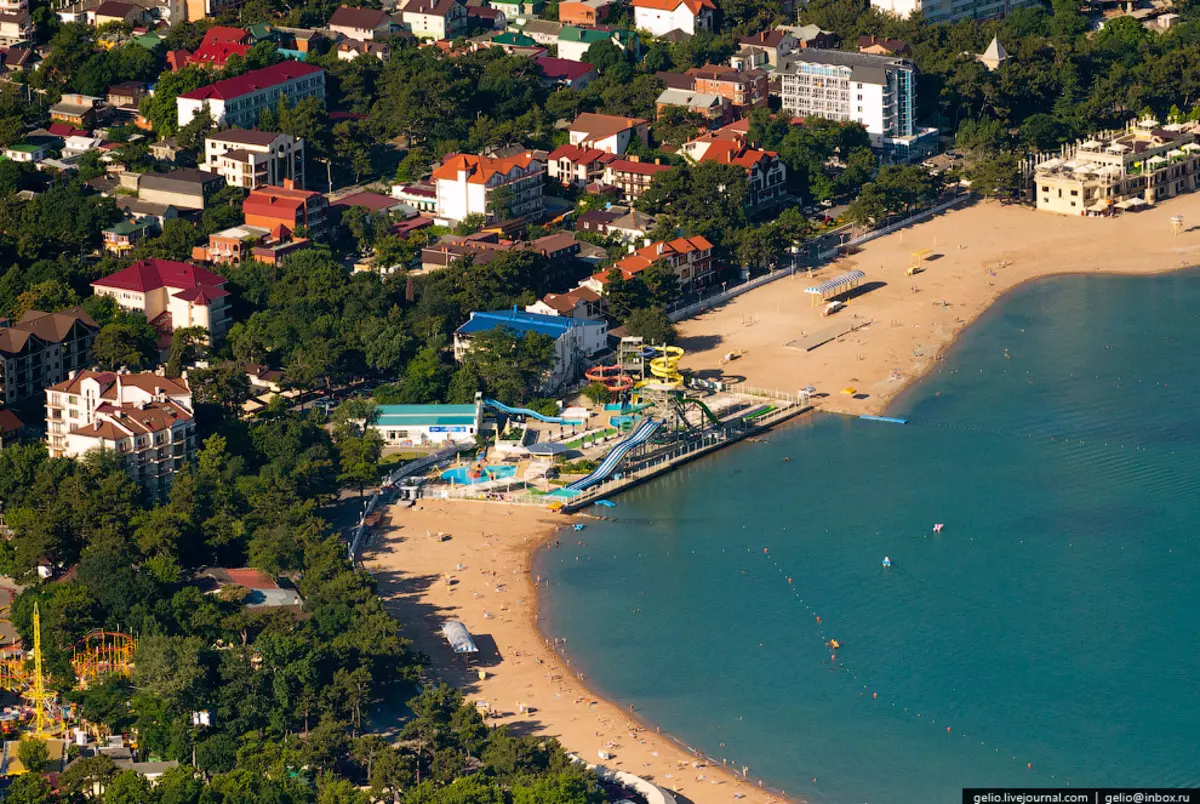 Novolossiysk a glendzhik vun der Héicht 8911_24