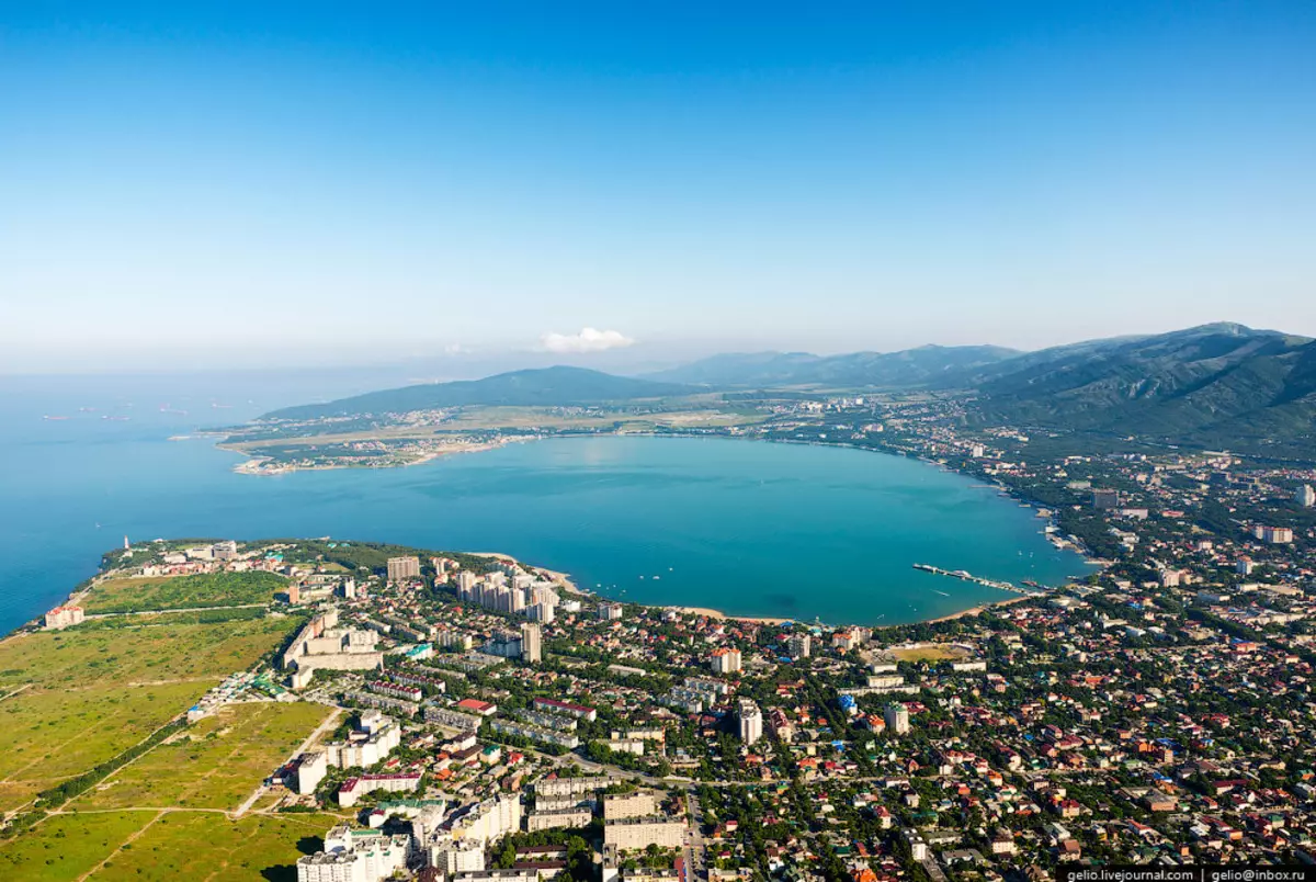 Novorossiysk en Gelendzhik van hoogte 8911_3