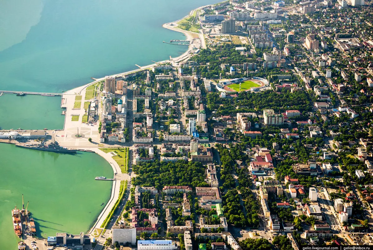 Novorossiysk en Gelendzhik van hoogte 8911_4