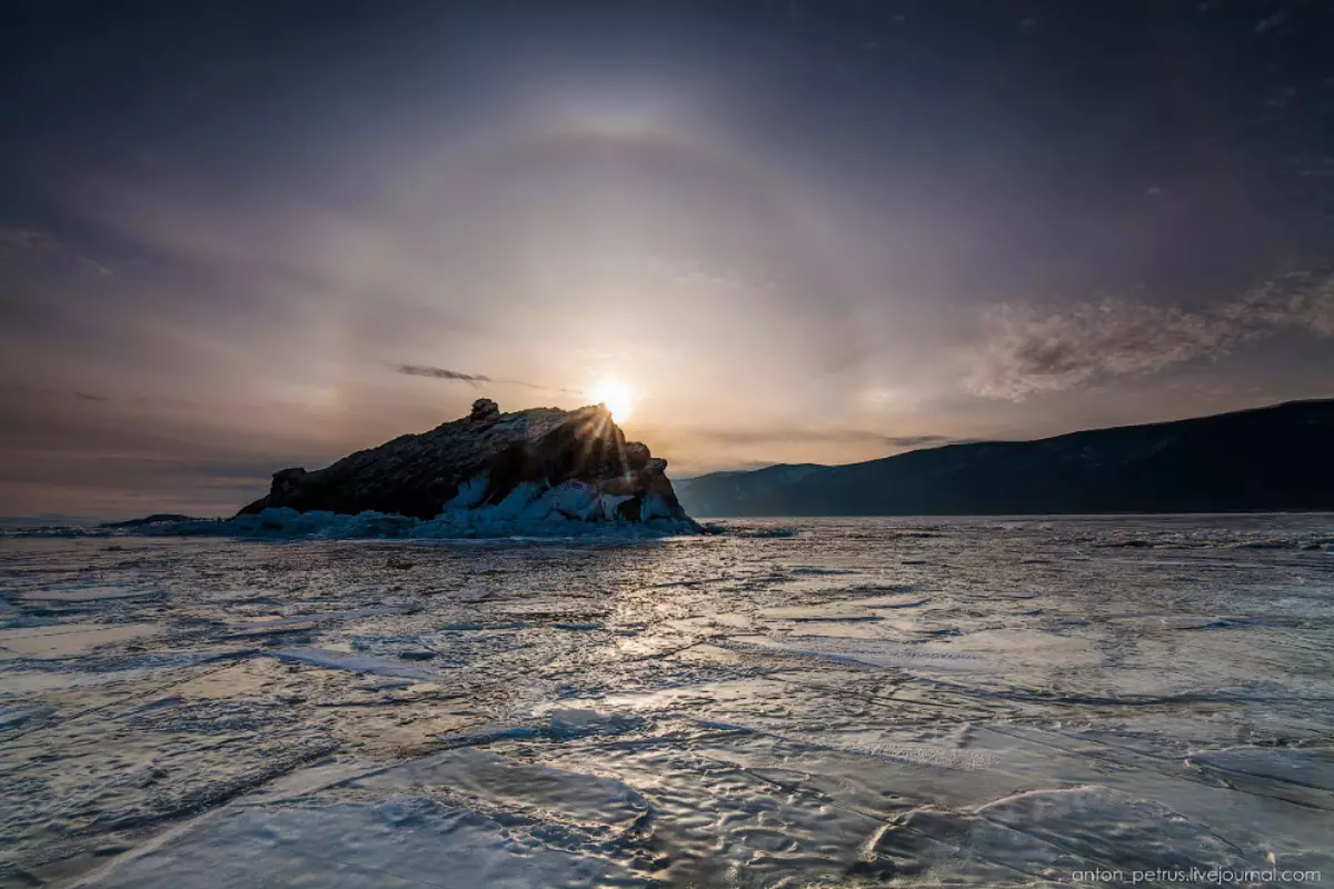 Baikal-naturo: Yelenka-glacirompilo 9028_12