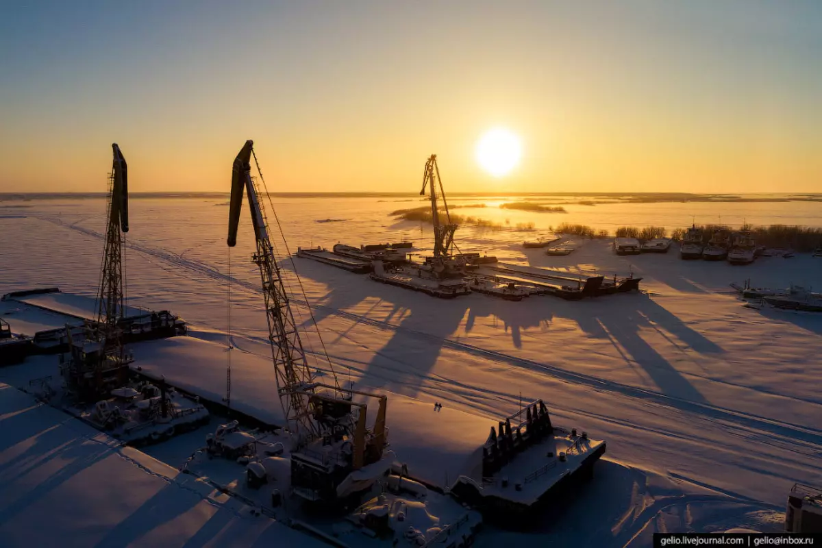 Salekhard gikan sa gitas-on: Siudad sa Polar Circle 9077_20