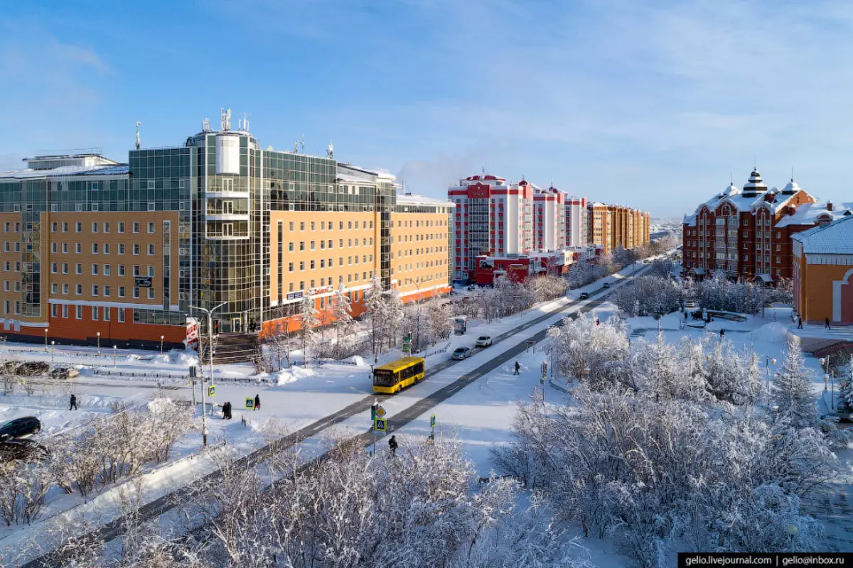 Улица на Републиката и Ленин плоштад