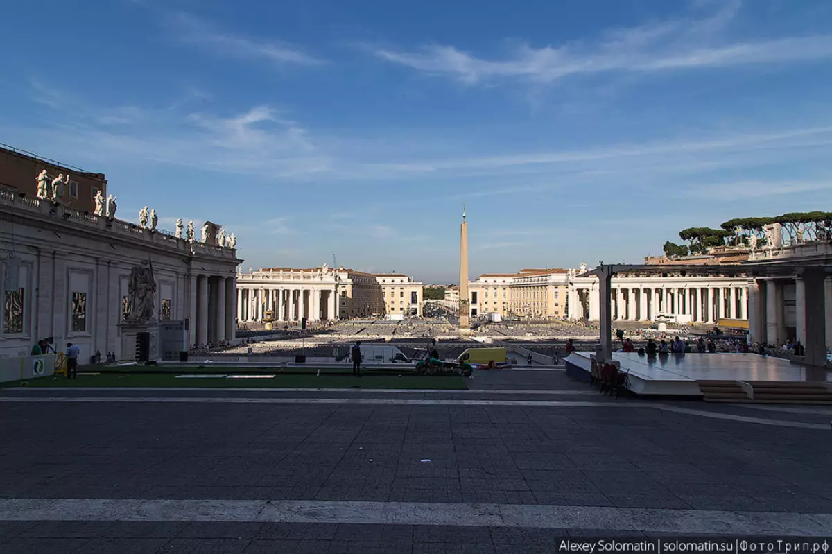 Vatican at St. Peter's Cathedral. 9099_15