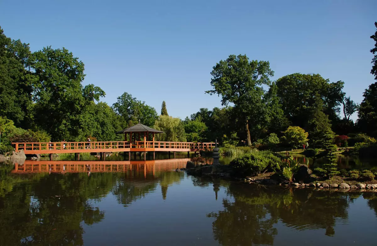 Famous Japanese gardens outside the rising sun country 9227_19