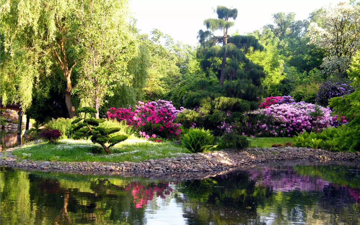 Famous Japanese gardens outside the rising sun country 9227_20