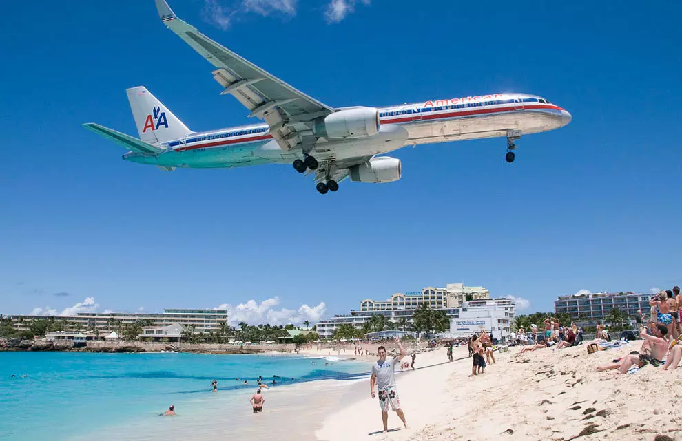 Playa de Maho, una de las playas más inusuales del mundo. 9281_8