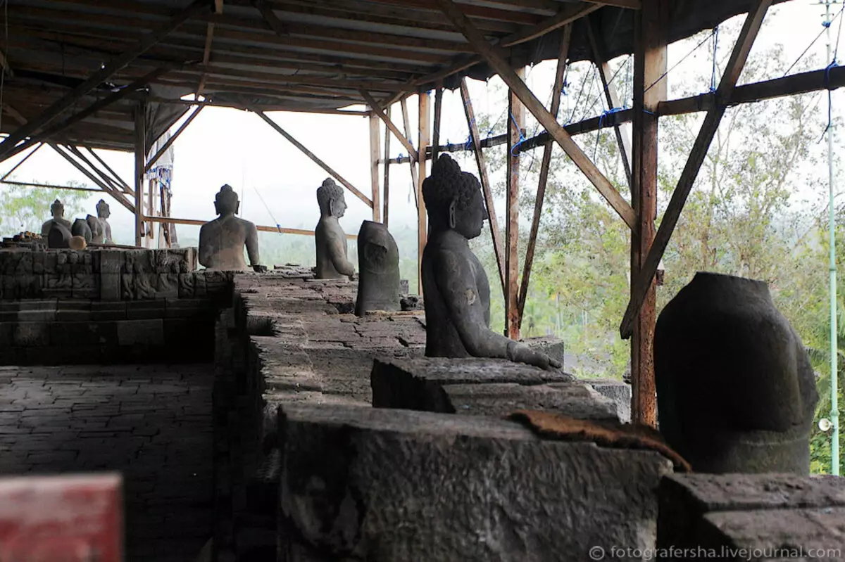 အင်ဒိုနီးရှားရှိဗိမာန်တော်ပါးလွှာသော Borobudur 9343_6