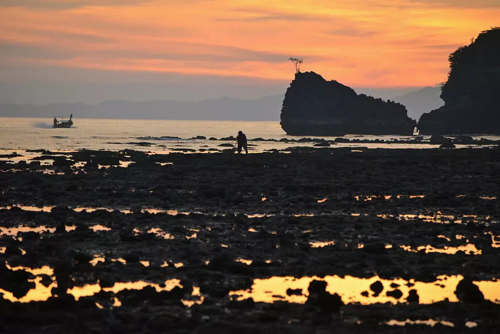 Pantai nada sai ing sisih kidul Thailand 9358_13