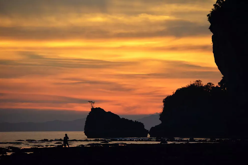 Pantai nada sai ing sisih kidul Thailand 9358_14