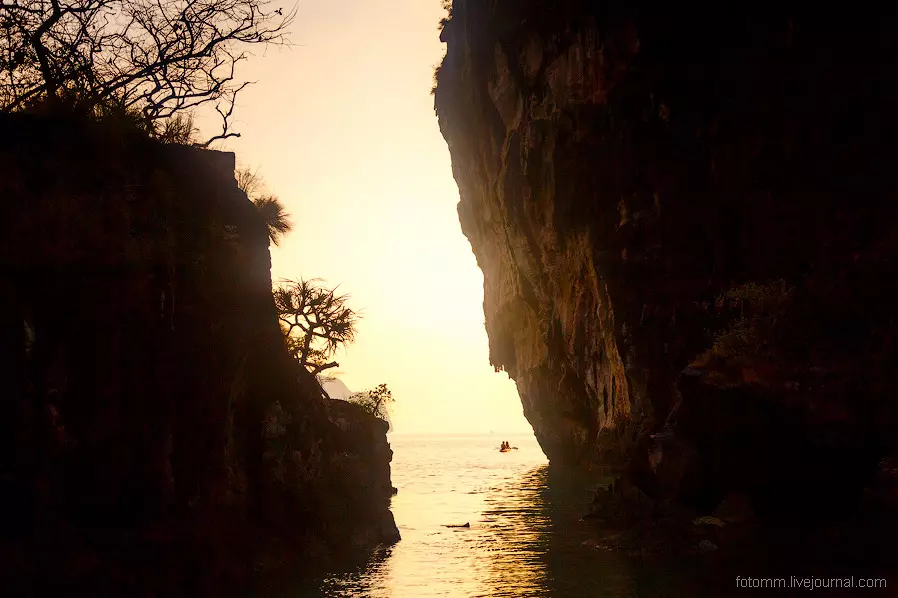 詹姆斯邦德群島