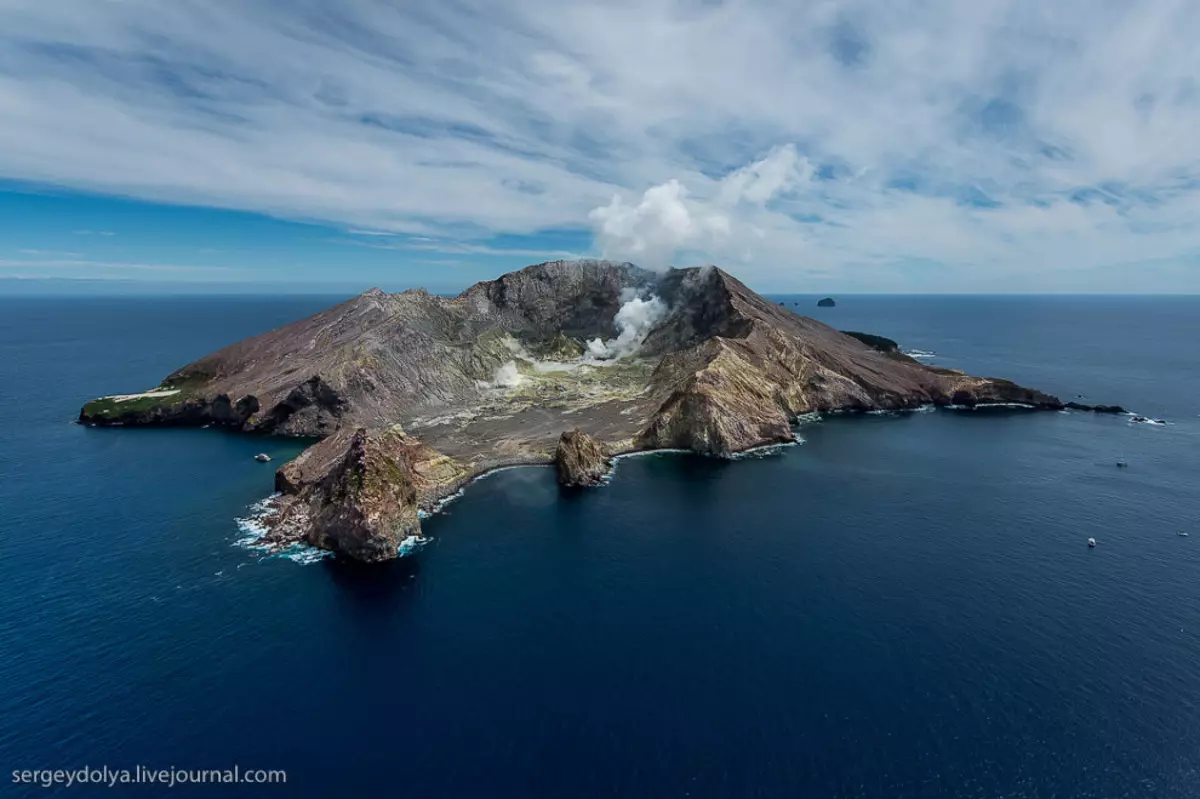 Wight Island - Súkromná sopka uprostred oceánu