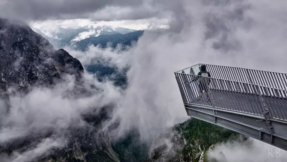 Déi héchst a schrecklech Vue Plattformen op der Welt 9571_17