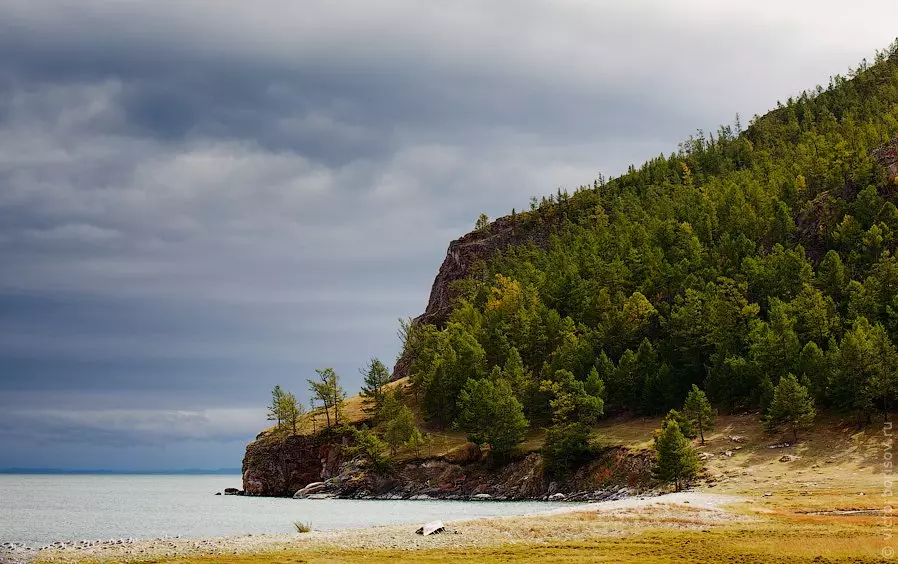 خوبصورتي Lake ن Balacal ۽ Ollhon ٻيٽ 9659_19