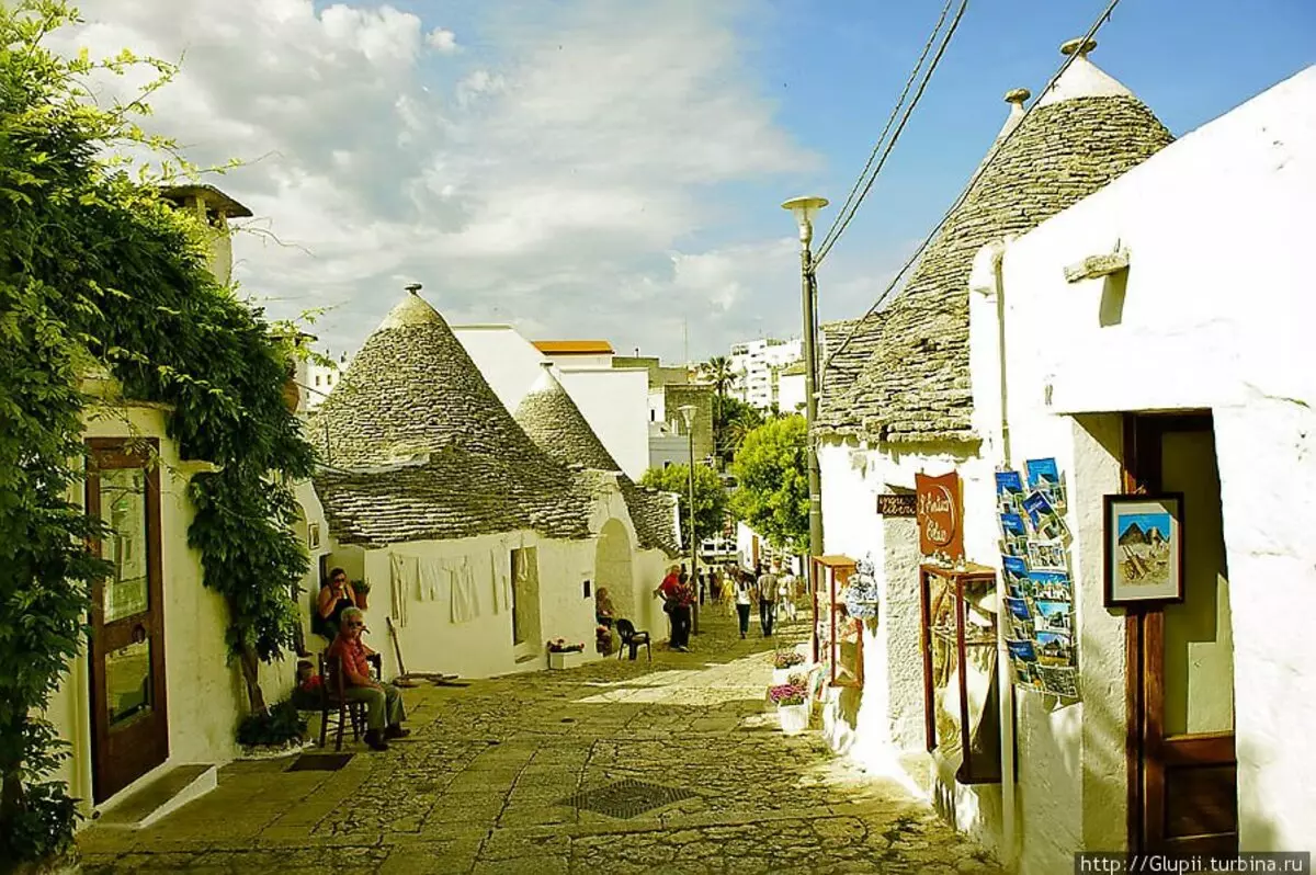 شهر افسانه Alberobello در جنوب ایتالیا 9726_15