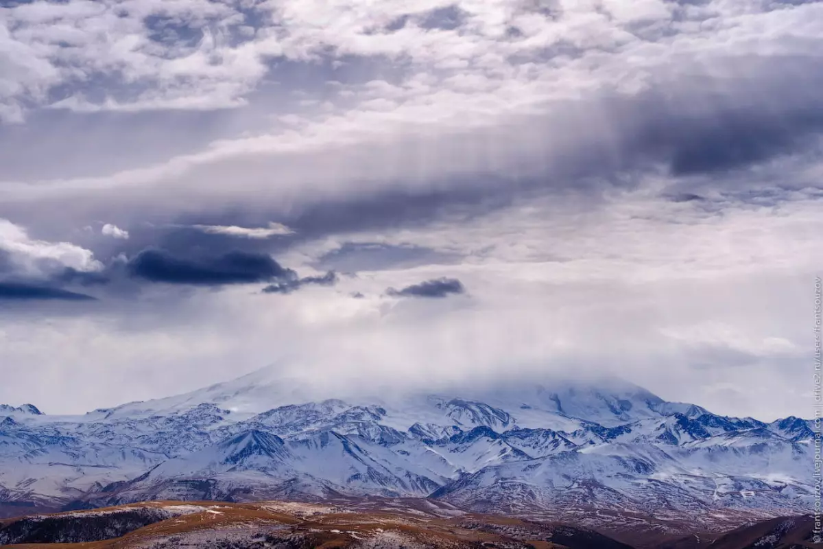 À la recherche d'une meilleure vue d'elbrus 9783_4